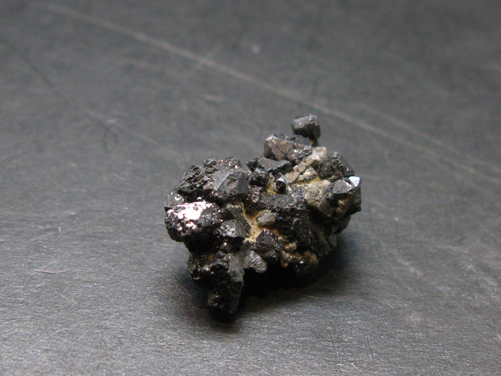 Large Brookite Crystal From Arkansas - 2.95 Grams - 17 mm – TheGlobalStone