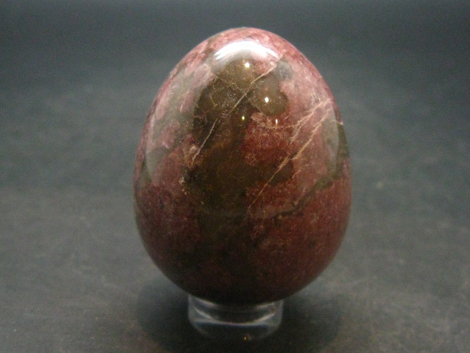 Large Rhodonite Egg From Canada - 93.15 Grams - 1.7" – TheGlobalStone